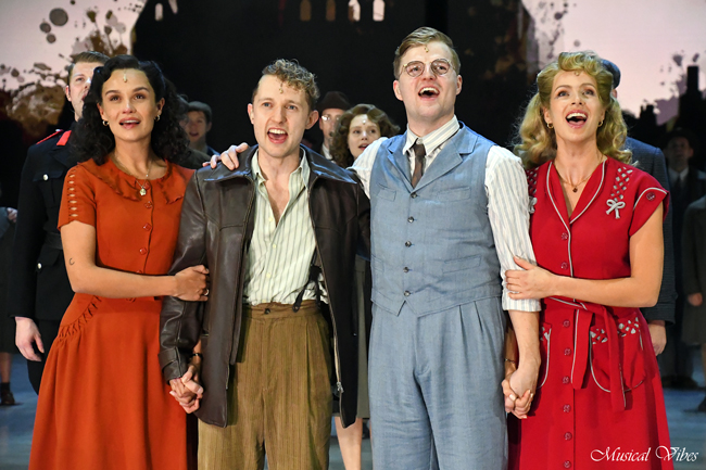 Première Nieuwe Cast 40-45 - Musical Vibes